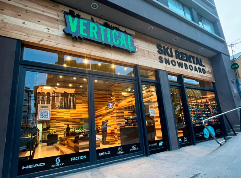 Ushuaia – Vertical Ski & Snowboard